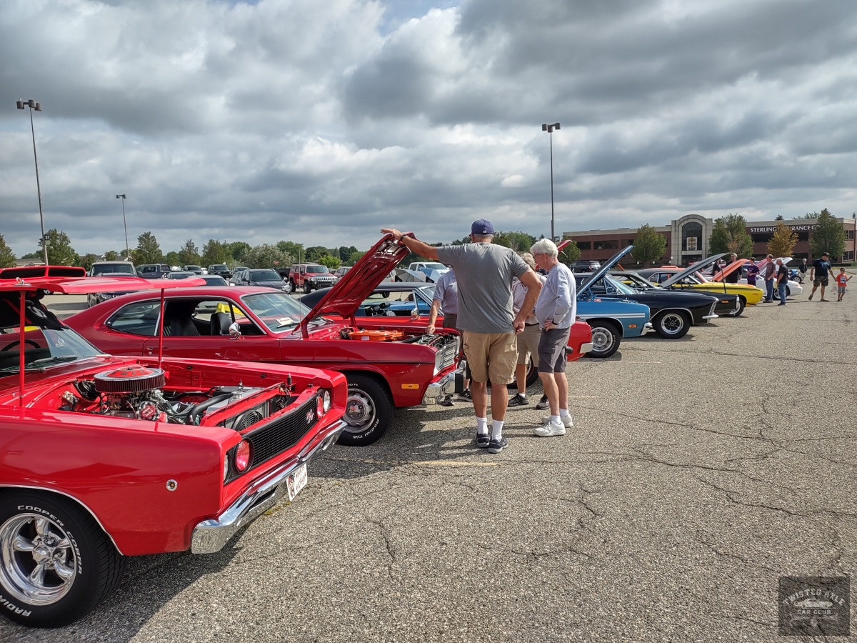 Fun Time Cruisers Lakeside Mall Car Show: Labor Day - Twisted Axle ...
