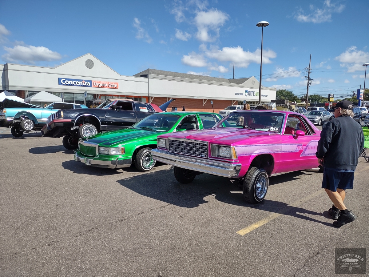 Ride'N So-Low Car show - Twisted Axle Motorsports