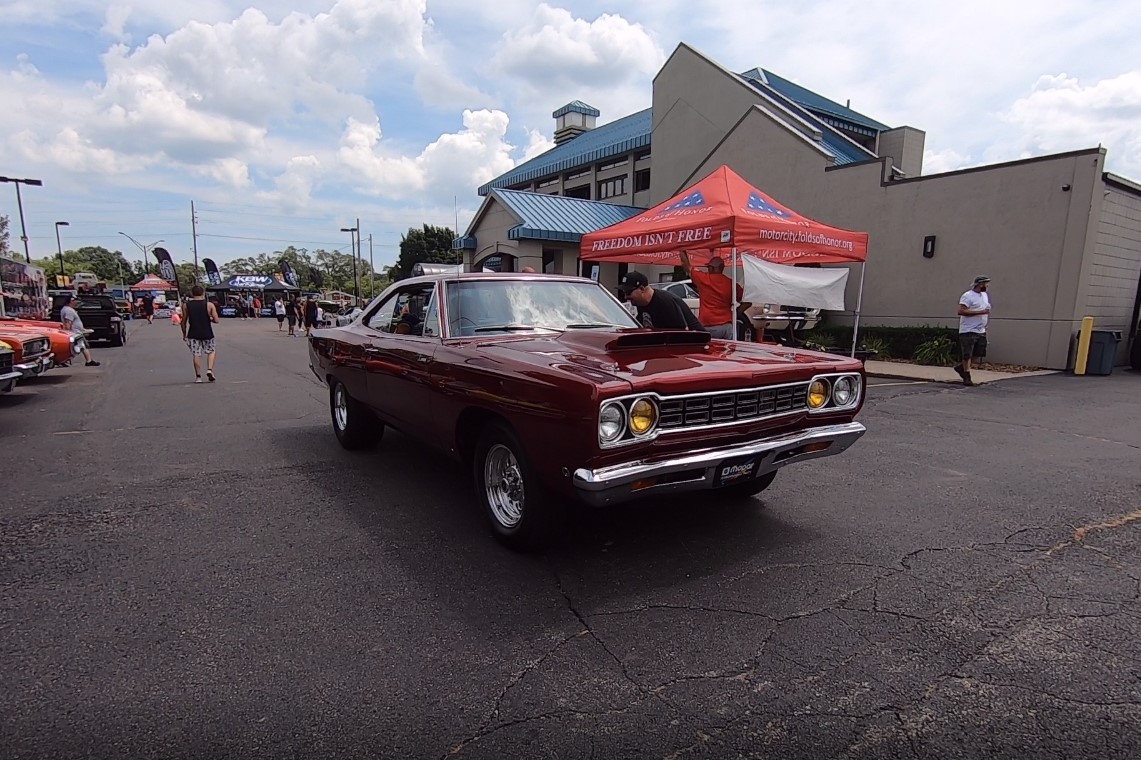 God Father racing 1968 Plymouth Road Runner - Twisted Axle Motorsports