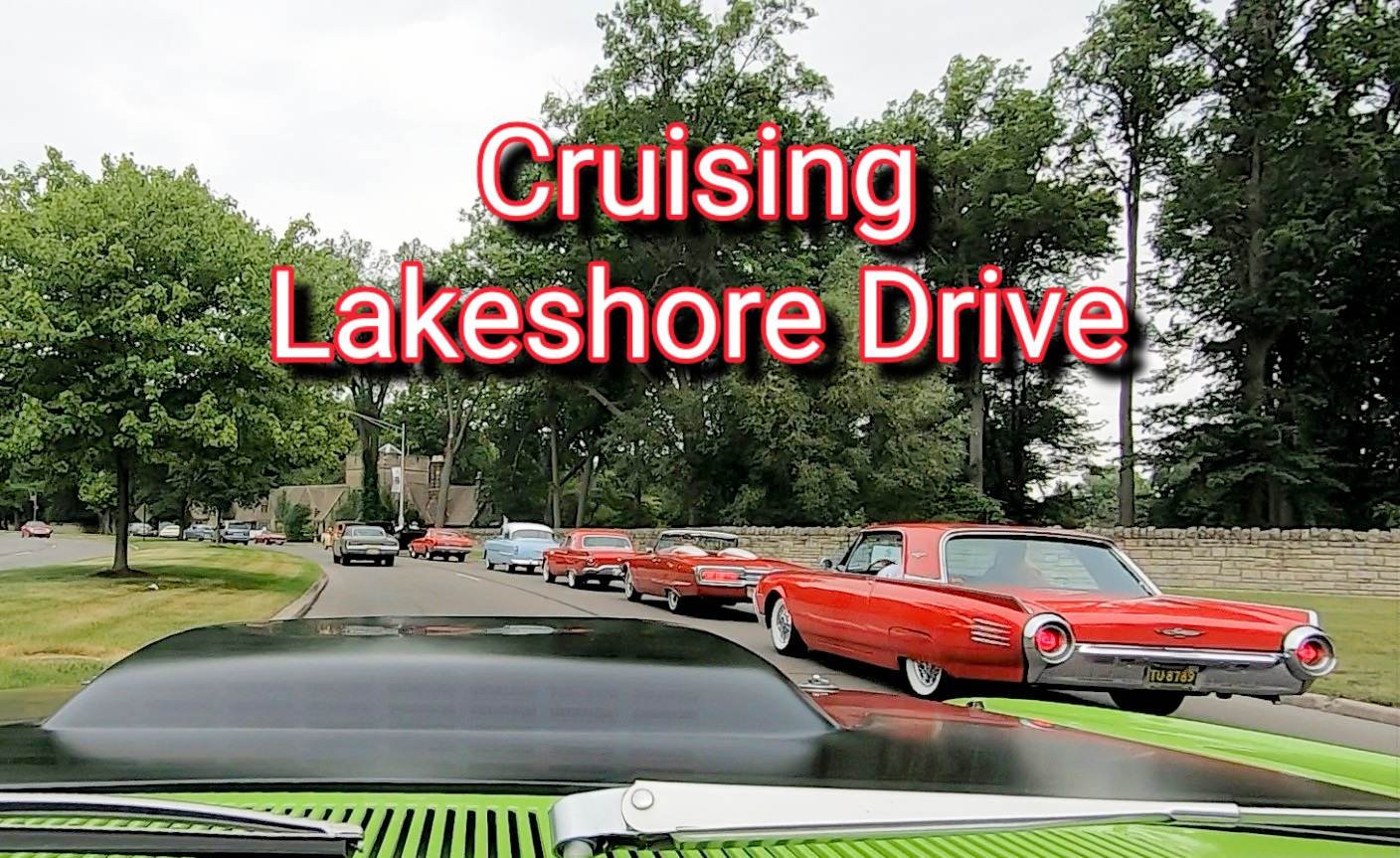 Cruising Lakeshore Drive on the way to the Ford Estate for a show ...